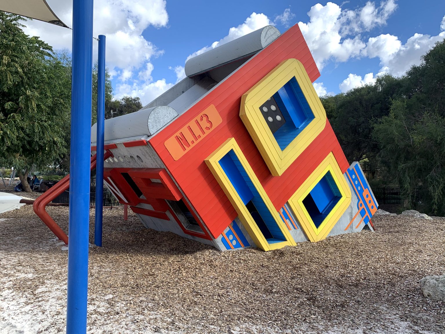 Newhaven Robot Park (Piara Waters) - Playground Review - Melville Mums
