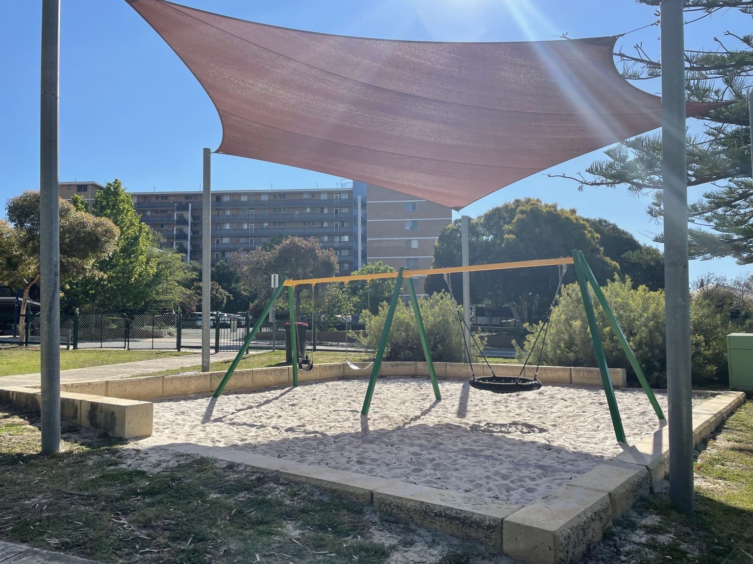 Glasson Park (East Fremantle) - Playground Review - Melville Mums